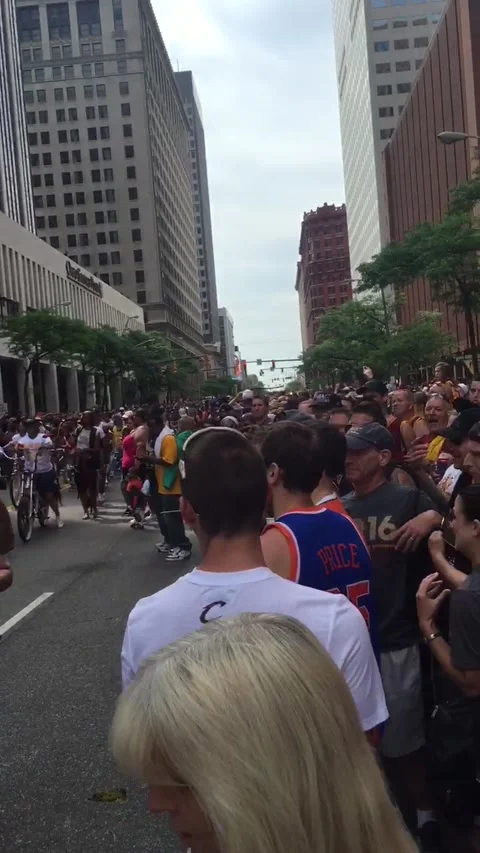 Guy Pooping Stock Videos – Royalty-Free HD & 4K Videos