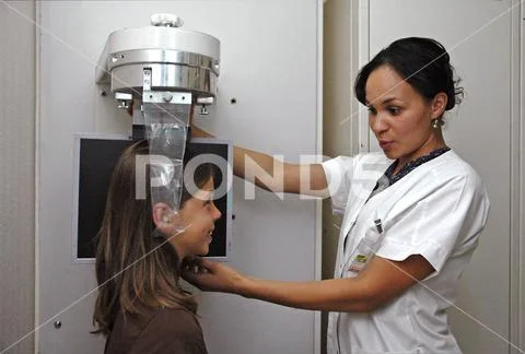 Cephalometric x-ray Medical imaging center. Teleradiography from ...