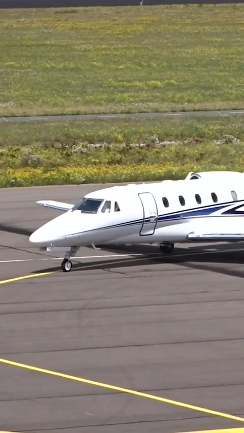 Cessna Citation Xls Stock Videos – Royalty-Free HD & 4K Videos