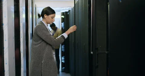 Current Jobs At Stock Videos – Royalty-Free HD & 4K Videos | Pond5