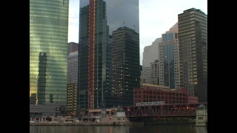 Chicago El Train Stock Videos – Royalty-Free HD & 4K Videos