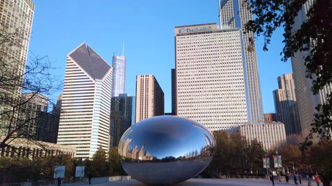 The Chicago bean in the early fall morni... | Stock Video | Pond5