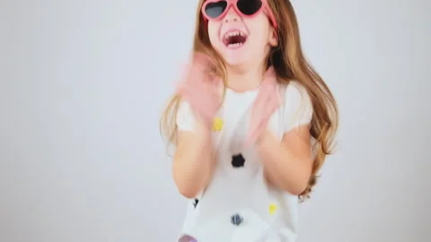 Kids Clapping Hands Stock Videos – Royalty-Free HD & 4K Videos | Page 6