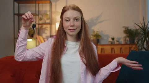 House Buying Girls Stock Videos – Royalty-Free HD & 4K Videos | Pond5