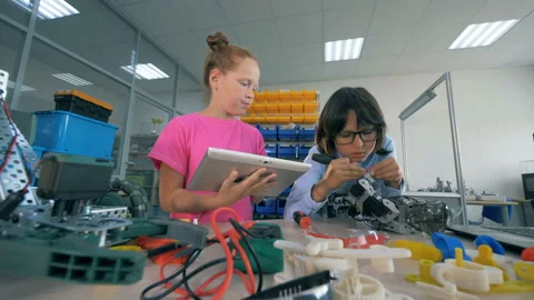 Childrens Programming Stock Footage ~ Royalty Free Stock Videos | Pond5