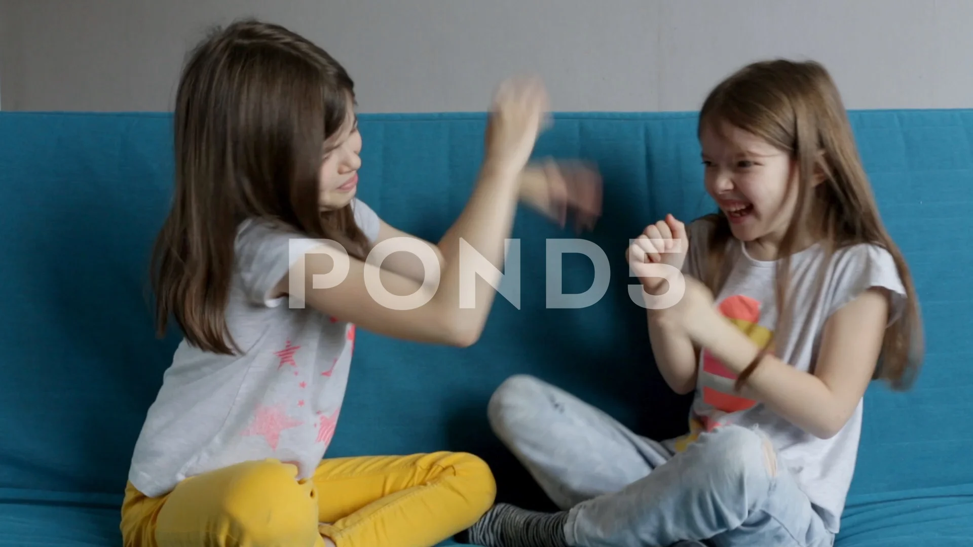 Kids Arguing At School