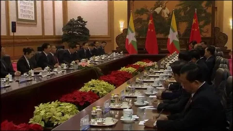 Sein Signed Out Stock Videos – Royalty-Free HD & 4K Videos