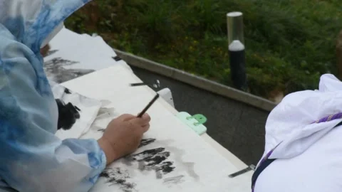 Chuna Draw Stock Videos – Royalty-Free HD & 4K Videos