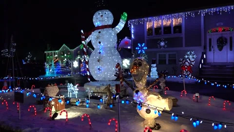 Christmas Mass Display Stock Videos – Royalty-Free HD & 4K Videos | Pond5