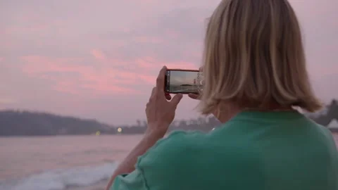 Oled Screens Stock Videos – Royalty-Free HD & 4K Videos