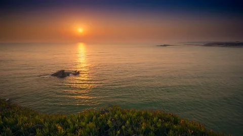 Cinemagraph Loop - Beach Sunset - motion... | Stock Video | Pond5