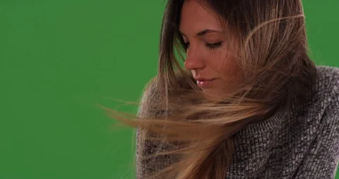 Wind Greenscreen Stock Videos – Royalty-Free HD & 4K Videos | Pond5