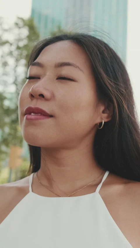 Head Turning Dress Stock Videos – Royalty-Free HD & 4K Videos | Page 3