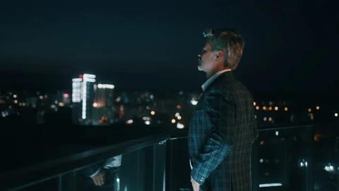 Look Up Night Stock Videos – Royalty-Free HD & 4K Videos | Pond5