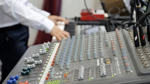 Soundswitch Man Stock Videos – Royalty-Free HD & 4K Videos