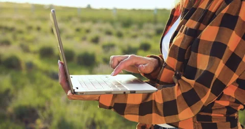 Close Invo Stock Videos – Royalty-Free HD & 4K Videos | Pond5