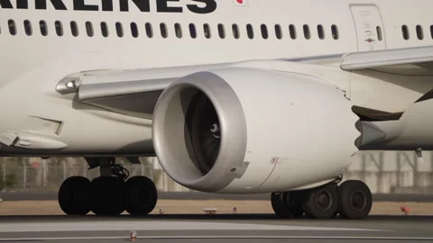 Close Up Jet Engine, Boeing 787 Passenge... | Stock Video | Pond5