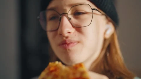 Girl Eating Wow Stock Videos – Royalty-Free HD & 4K Videos | Pond5