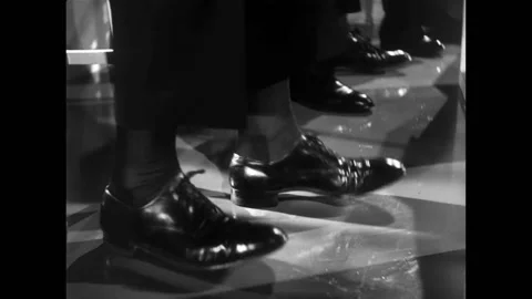 Tapping Feet Stock Videos – Royalty-Free HD & 4K Videos