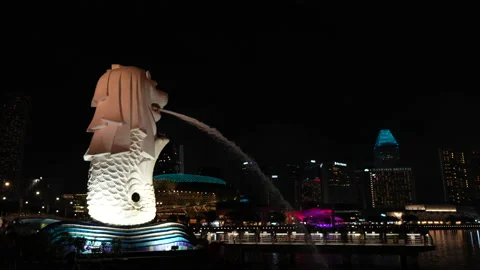 Close Up of "Merlion" statue in Singapor... | Stock Video | Pond5
