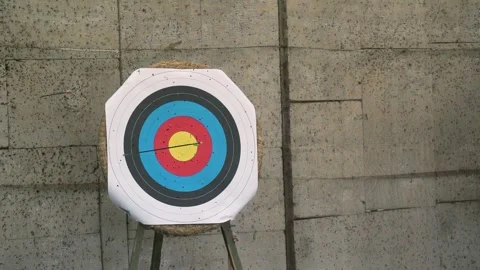 Bowstring Close Stock Videos – Royalty-Free HD & 4K Videos