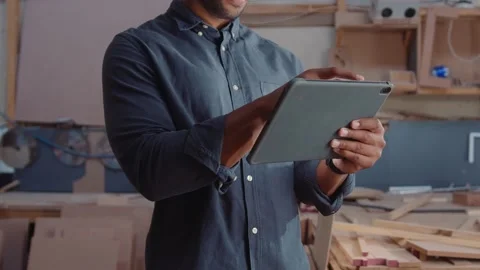 Scrolling Saw Stock Videos – Royalty-Free HD & 4K Videos