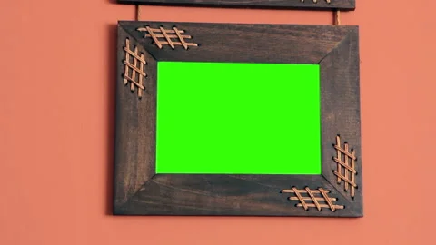 Picture Frame Green Screen Stock Videos – Royalty-Free HD & 4K Videos