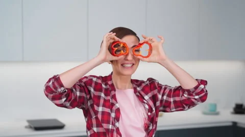 Short People Sweet Stock Videos – Royalty-Free HD & 4K Videos | Pond5