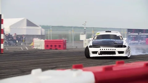 Close shot of a Nissan Skyline R32 drift... | Stock Video | Pond5