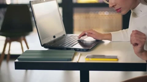 Young Wom Stock Videos – Royalty-Free HD & 4K Videos | Pond5