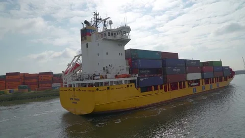 Closer look of the heavy cargo loads ins... | Stock Video | Pond5