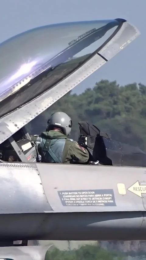 cockpit door military fighter jet open r... | Stock Video | Pond5