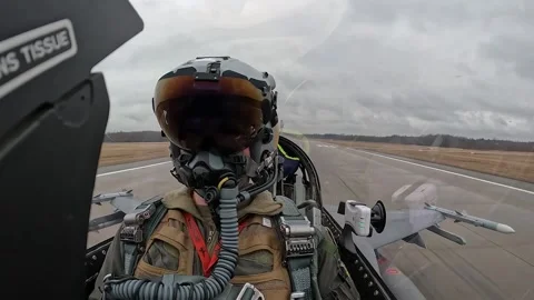 From the cockpit F-16 Fighting Falcon pi... | Stock Video | Pond5