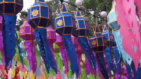 E Paper Display Stock Videos – Royalty-Free HD & 4K Videos