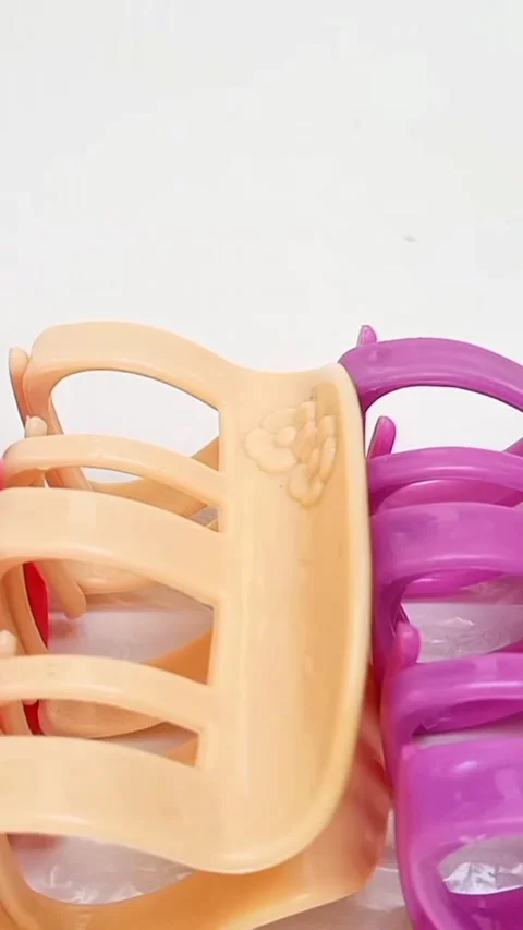 Claw Clips Cute Stock Videos – Royalty-Free HD & 4K Videos