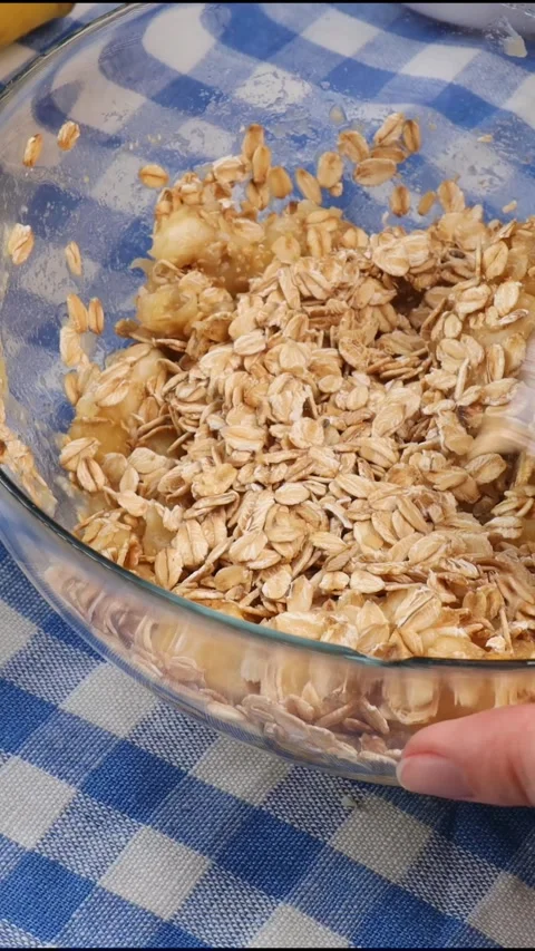 Combining Oats Videos Stock Videos – Royalty-Free HD & 4K Videos | Pond5