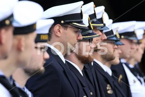 Photograph: Commandership handover ceremony aboard German Navy frigate ...