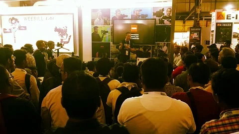 Udio Executive Ligh Stock Videos – Royalty-Free HD & 4K Videos | Pond5