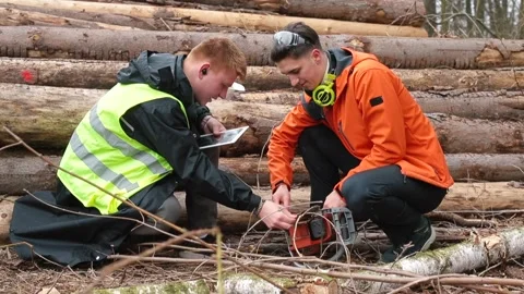 Control of work. Elimination of breakage... | Stock Video | Pond5