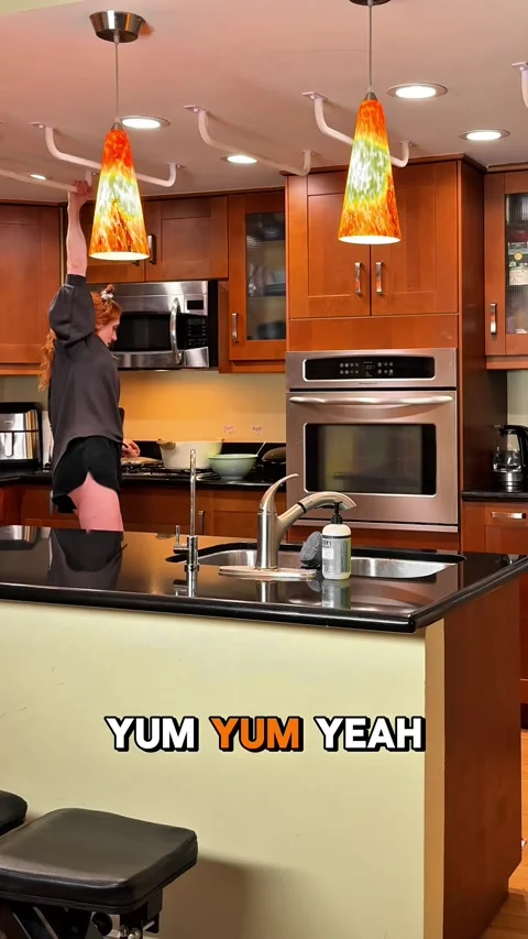 Hanging Myselg Stock Videos – Royalty-Free HD & 4K Videos