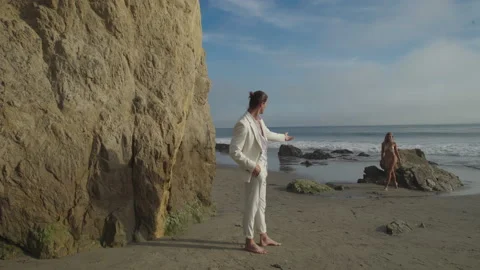 Sexy Boy Girl Kissing Stock Videos – Royalty-Free HD & 4K Videos | Pond5