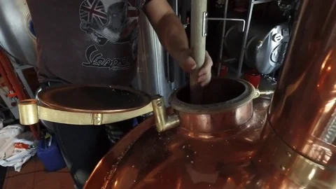 Vtas Man Stock Videos – Royalty-Free HD & 4K Videos