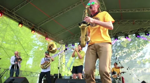 Crazy Stage Stock Videos – Royalty-Free HD & 4K Videos | Pond5