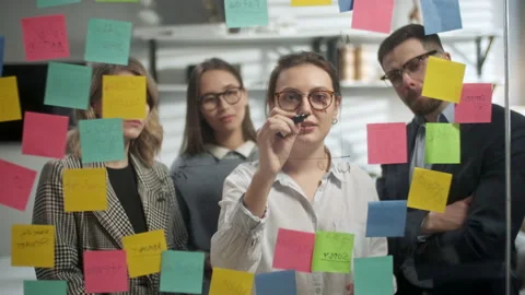 Creative Business Team Brainstorming Ide... | Stock Video | Pond5