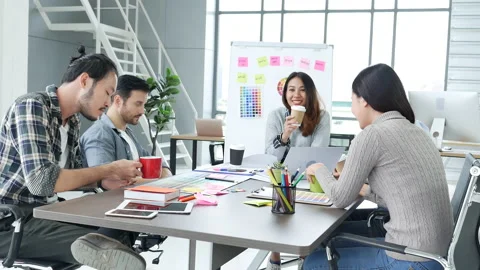 Reative Pl Stock Videos – Royalty-Free HD & 4K Videos