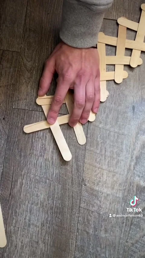 Creator Set Stock Videos – Royalty-Free HD & 4K Videos | Pond5