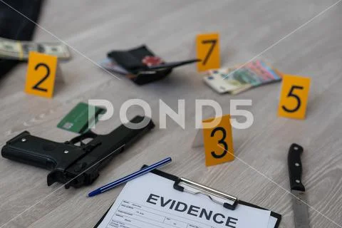 Crime scene investigation - numbering of evidences after the murdering ...