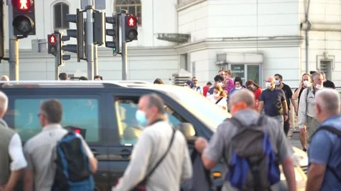 Crowd Cr Stock Videos – Royalty-Free HD & 4K Videos | Pond5