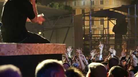 Singer Yelling Stock Videos – Royalty-Free HD & 4K Videos