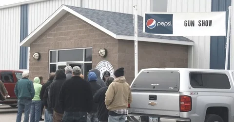 Crowd Waiting Stock Videos – Royalty-Free HD & 4K Videos | Pond5